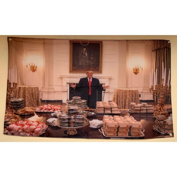 Wall Decor | Funny Donald Trump Mcdonalds Wendys Big Mac Hands Out ...